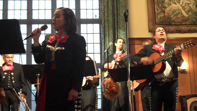 "De Colores" Entire Mariachi Band on Vimeo