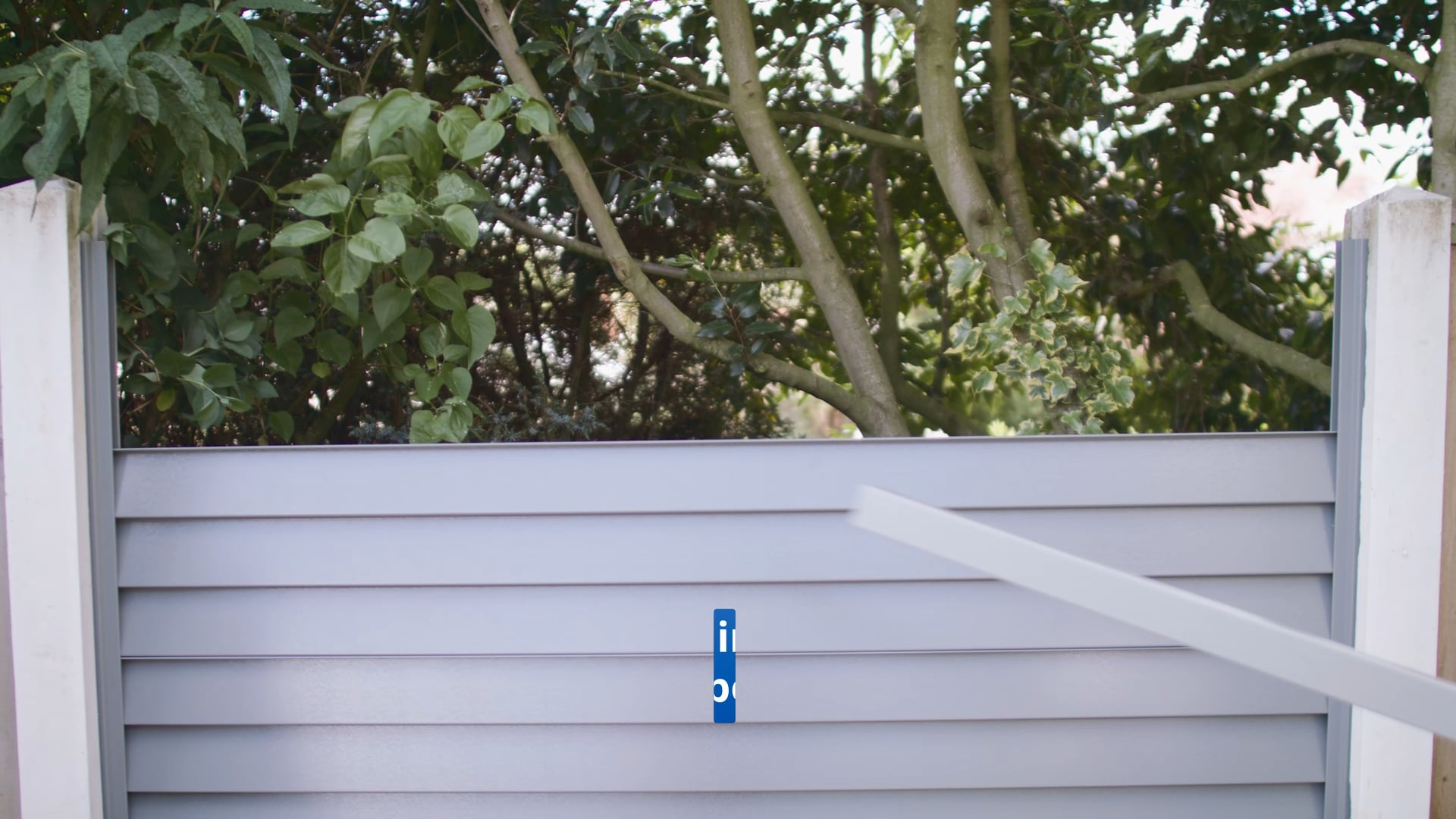 Replacing Timber Fencing with Metal Panels | PermaFence on Vimeo