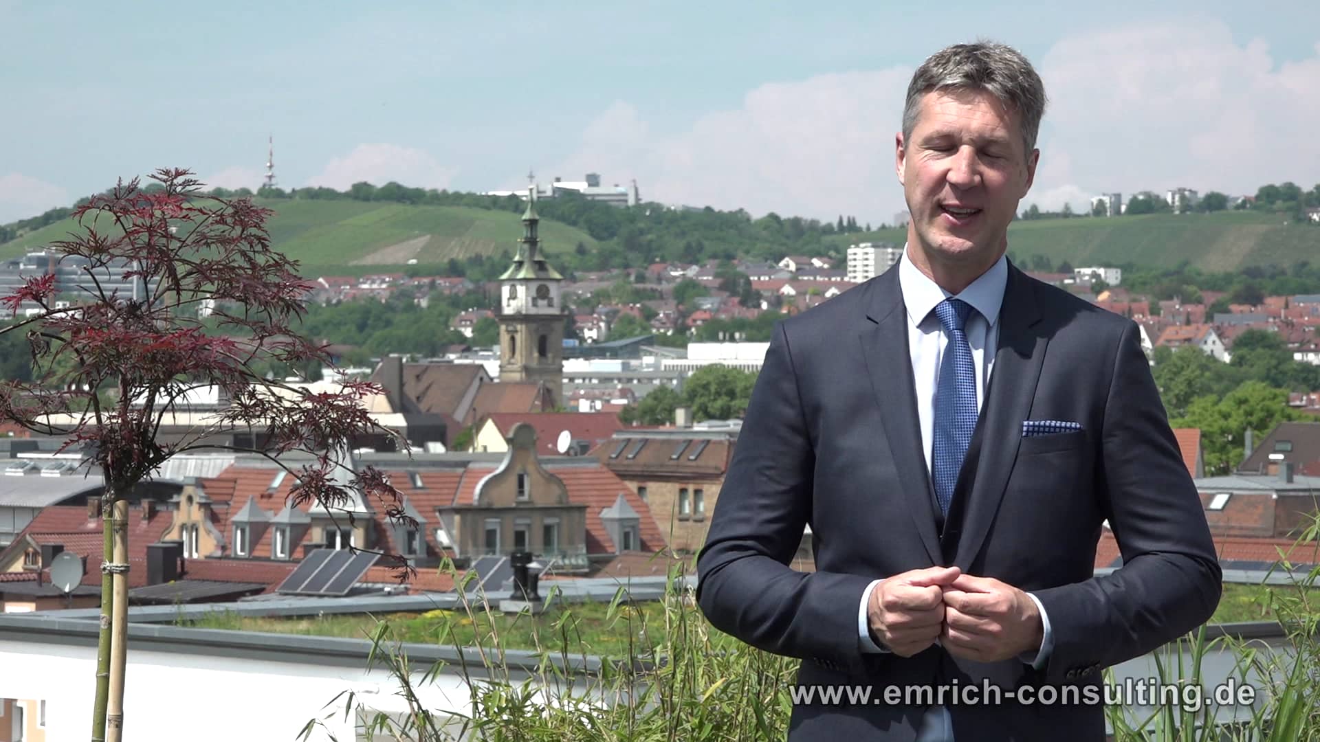 Portrait Dr. Emrich in Stuttgart on Vimeo