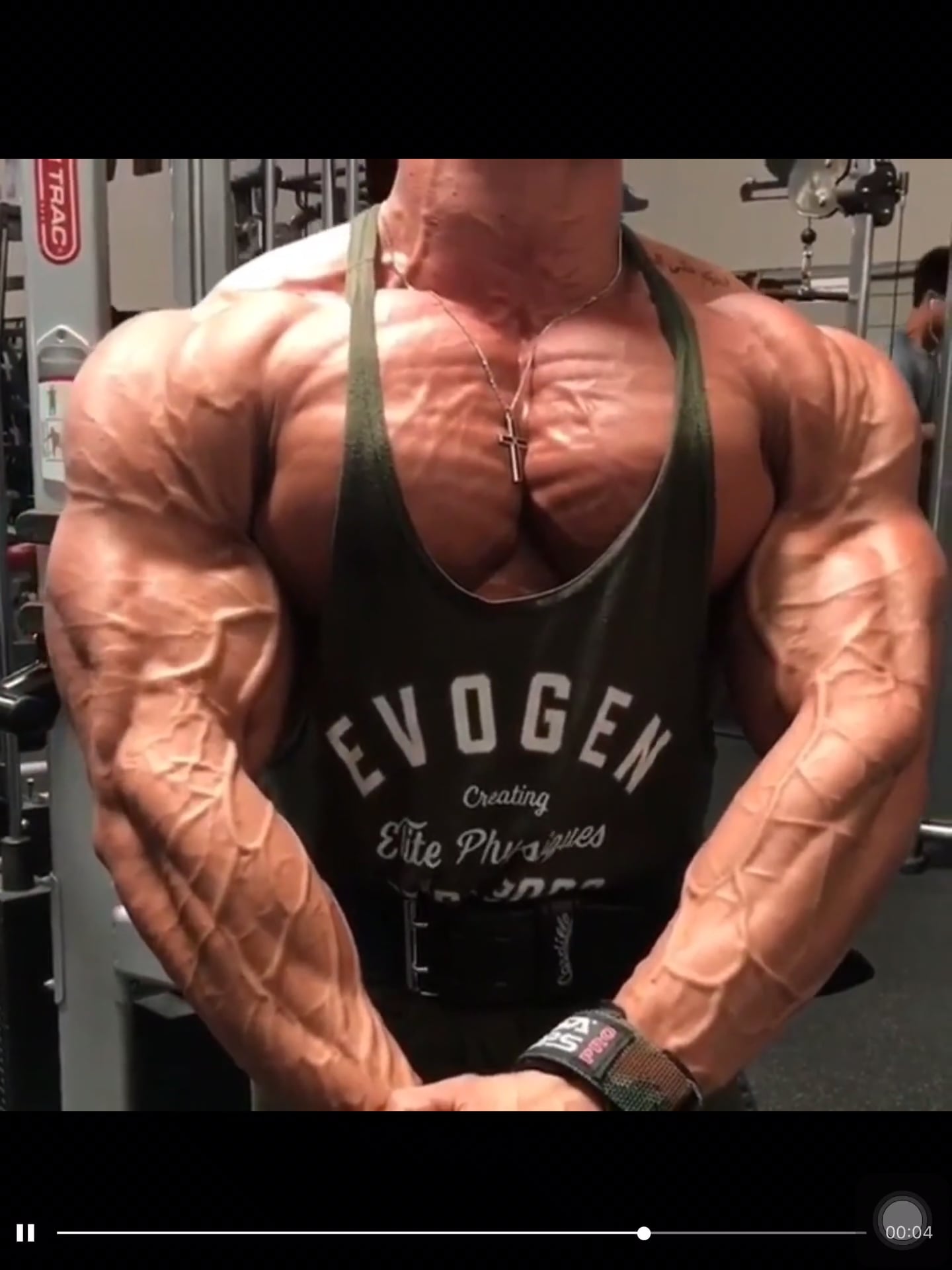 Jeremy Buendia ultra swole pec pump