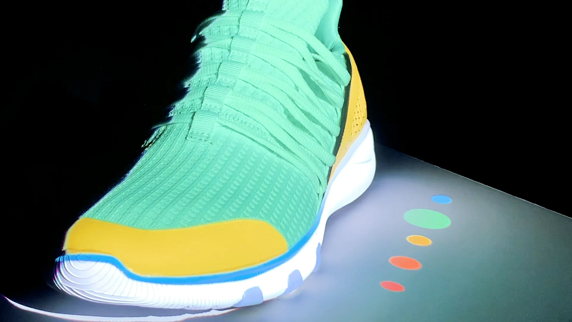 Lightform Mixed Reality Projection Mapping Shoe Configurator