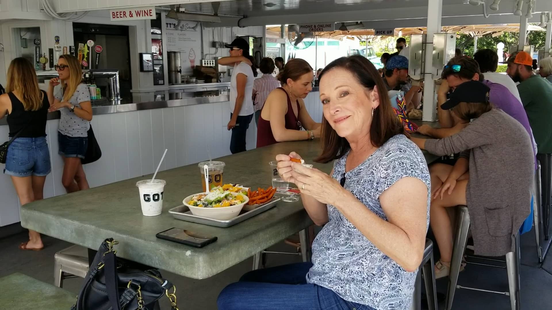 Gott's Roadside, St. Helena, CA on Vimeo