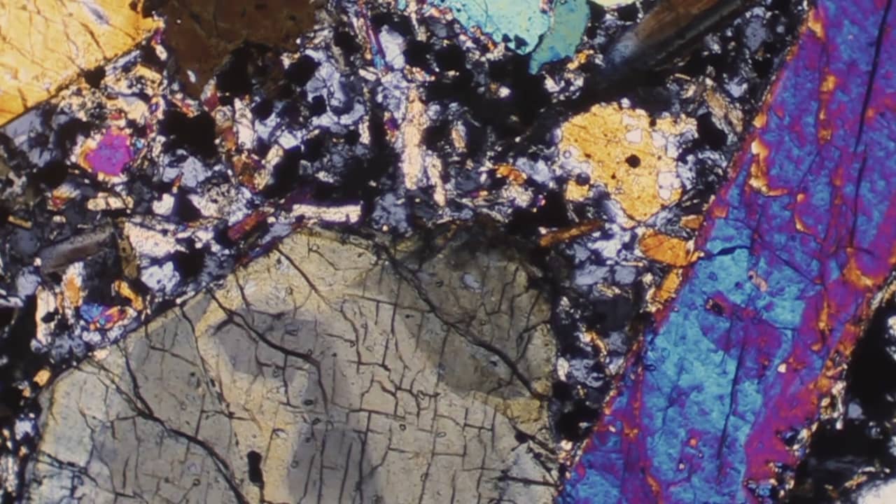 diopside in thin section FKM-218 XP on Vimeo