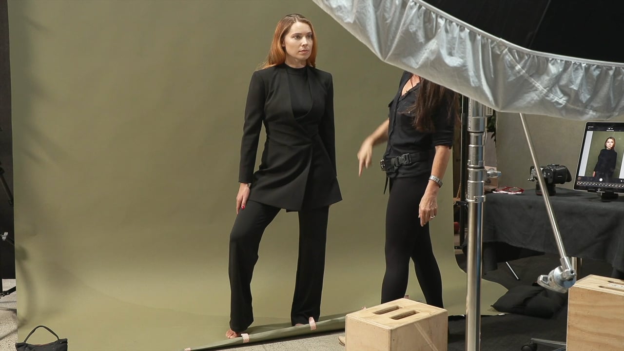 Monique - Headshots w/ Sue (Courses) - The Portrait System