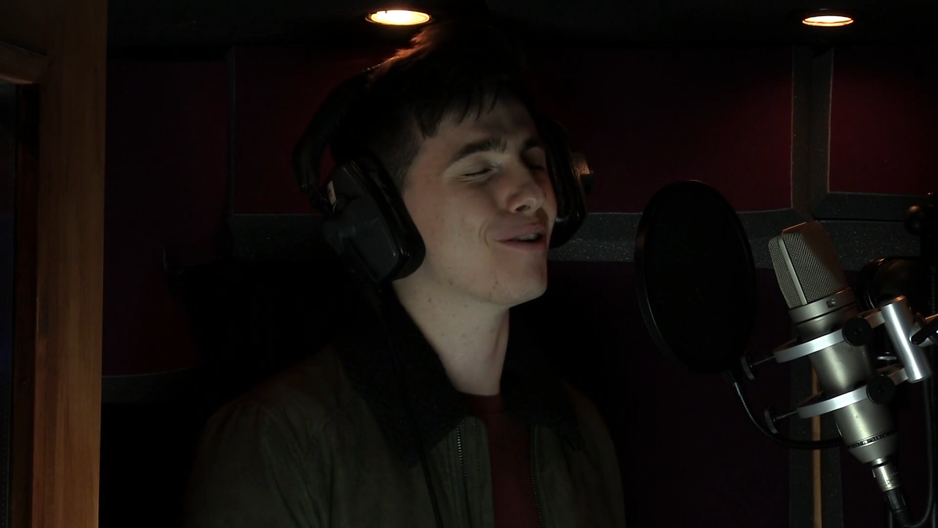Singing Reel- Adam Isla O'Brien on Vimeo
