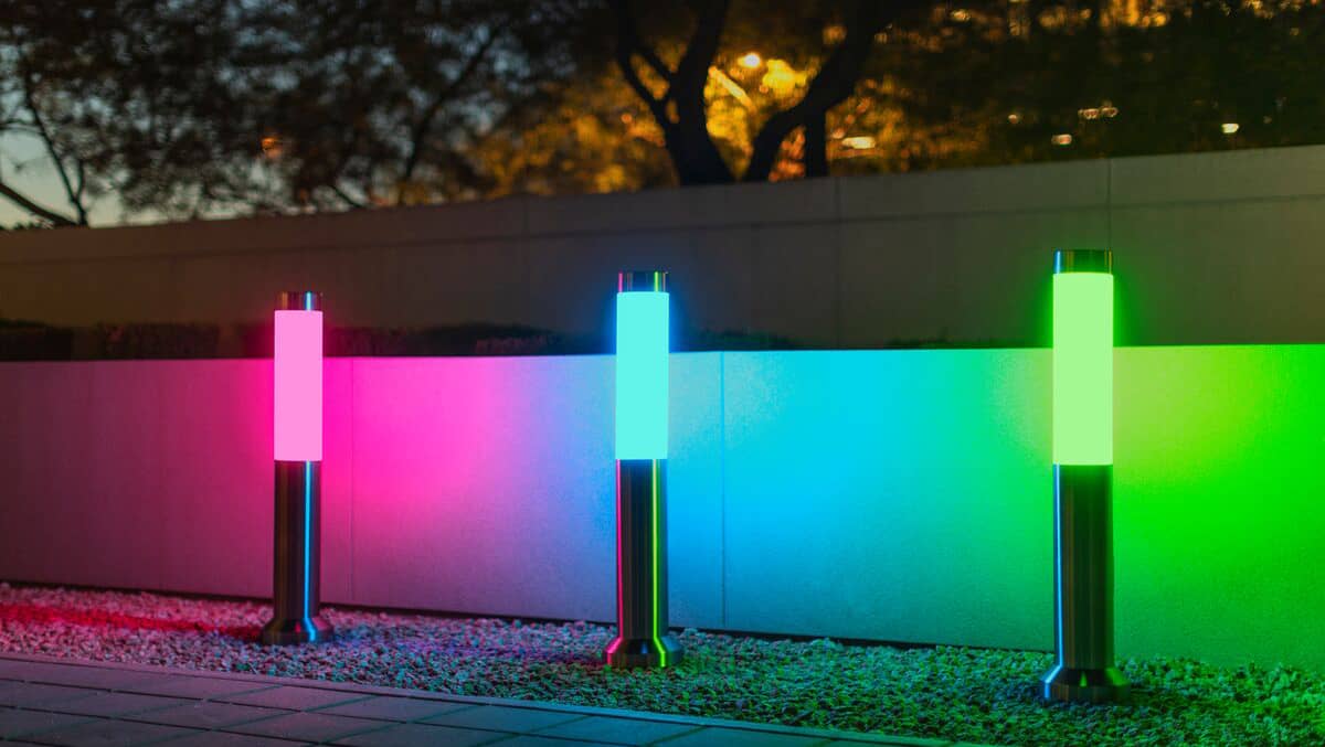 Light Column RGBW Bollard on Vimeo