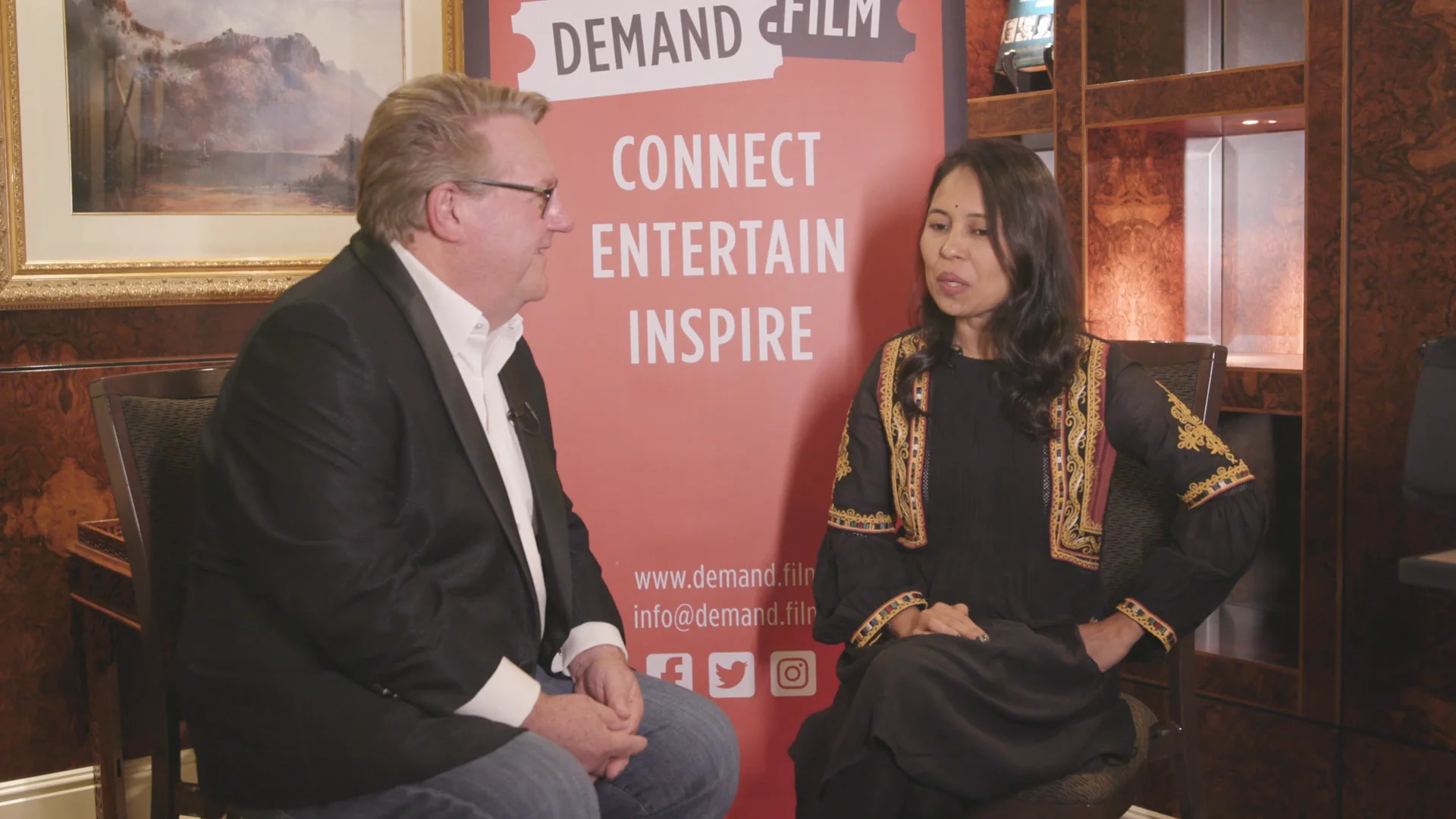 Bulbul Can Sing discussion on Vimeo