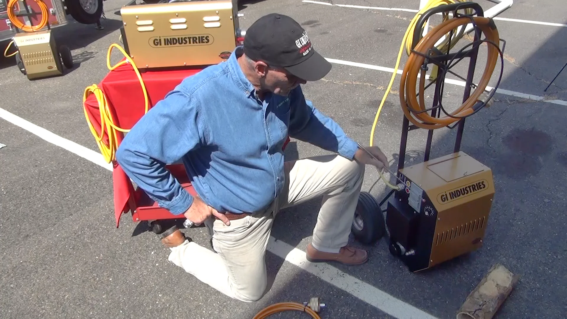 GIIND Warlock TCM6000 Features on Vimeo