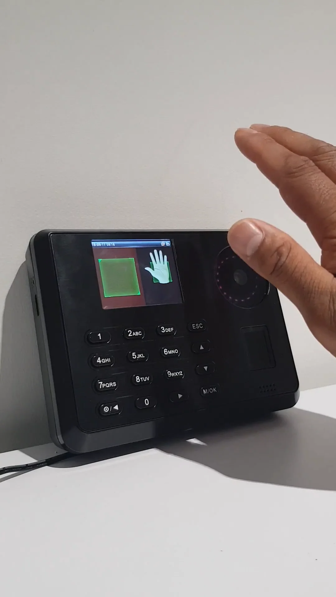 Palm Scanner on Vimeo