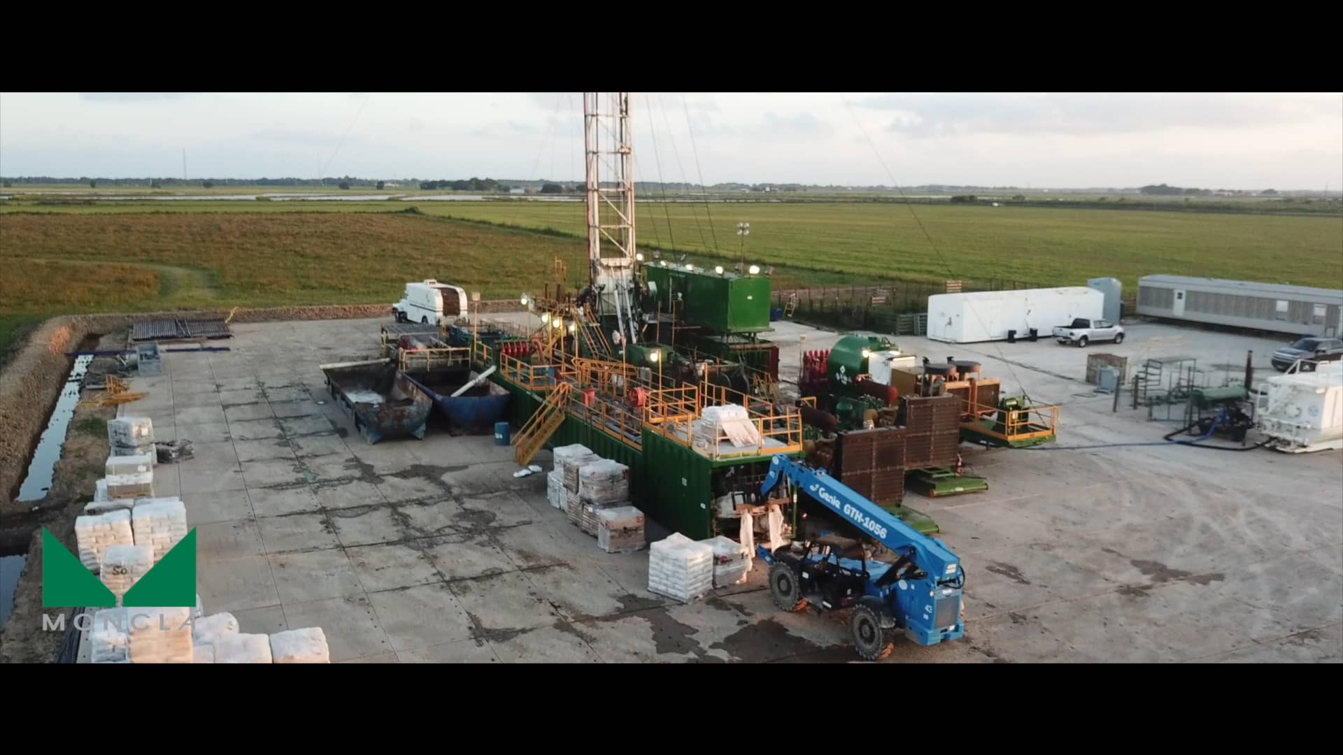 MONCLA | Rig Roanoak | "Oilfield's What I am" - Denis Baillargeon on Vimeo