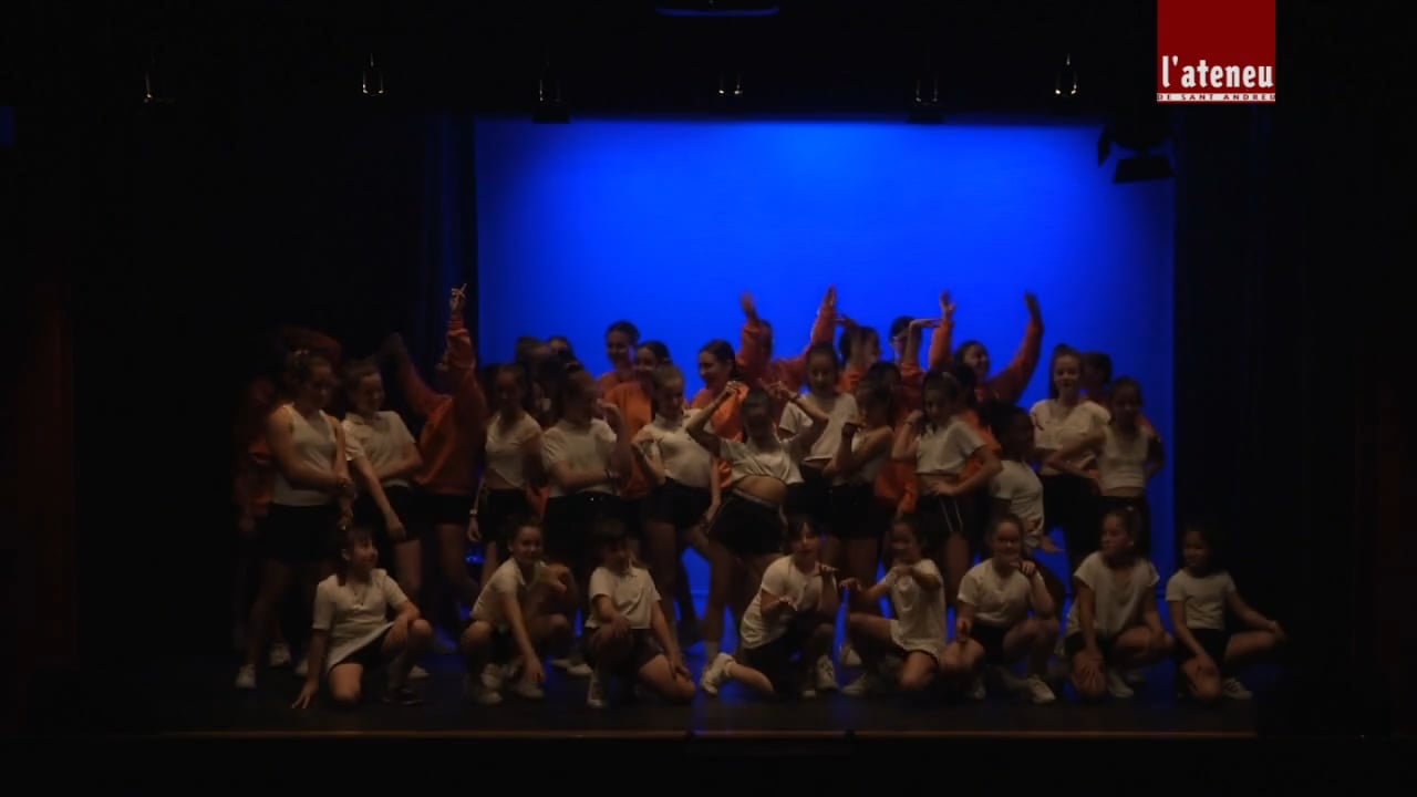 Watch Hip Hop :: Grups 1, 2 Online | Vimeo On Demand on Vimeo