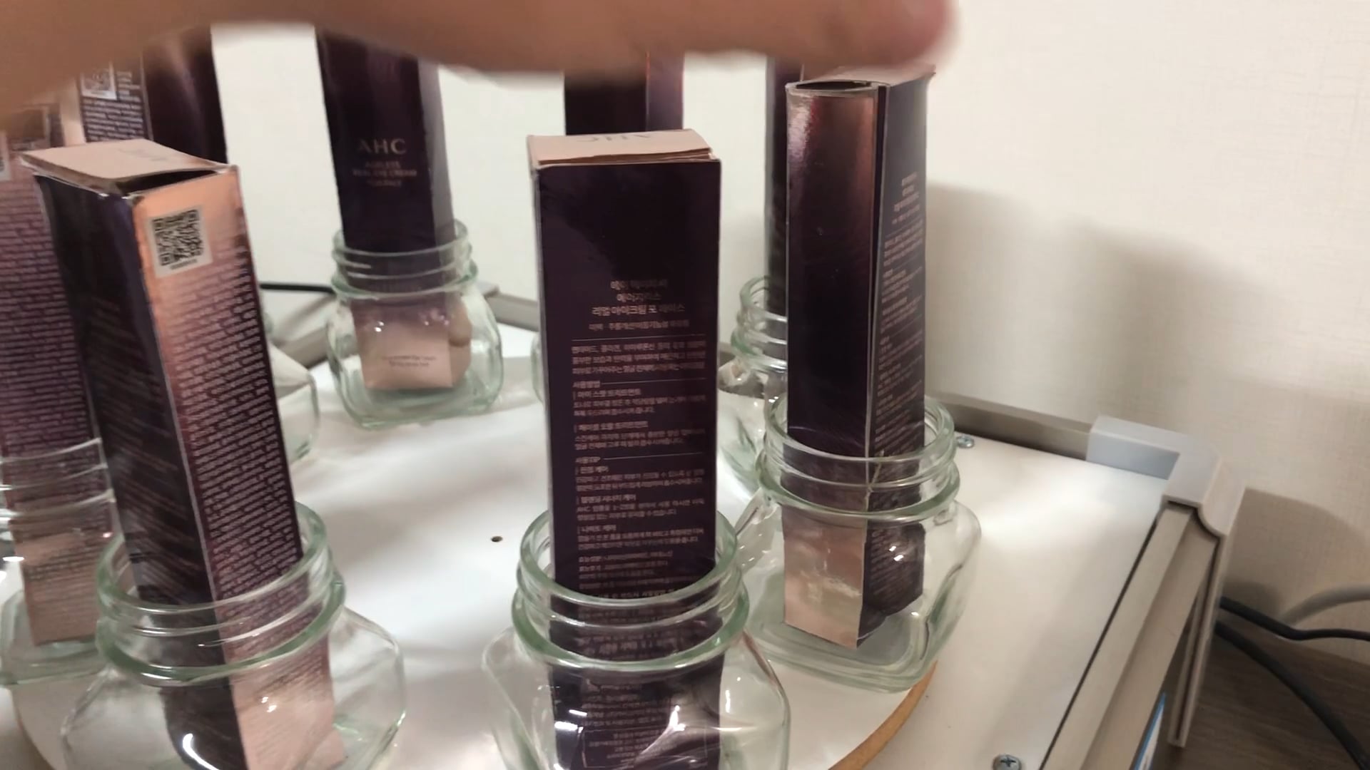 Serialized carton on Vimeo