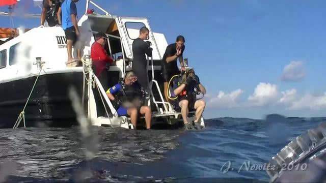(Rough Cut) Diving the Texas Clipper July 31 and Aug 4th on Vimeo