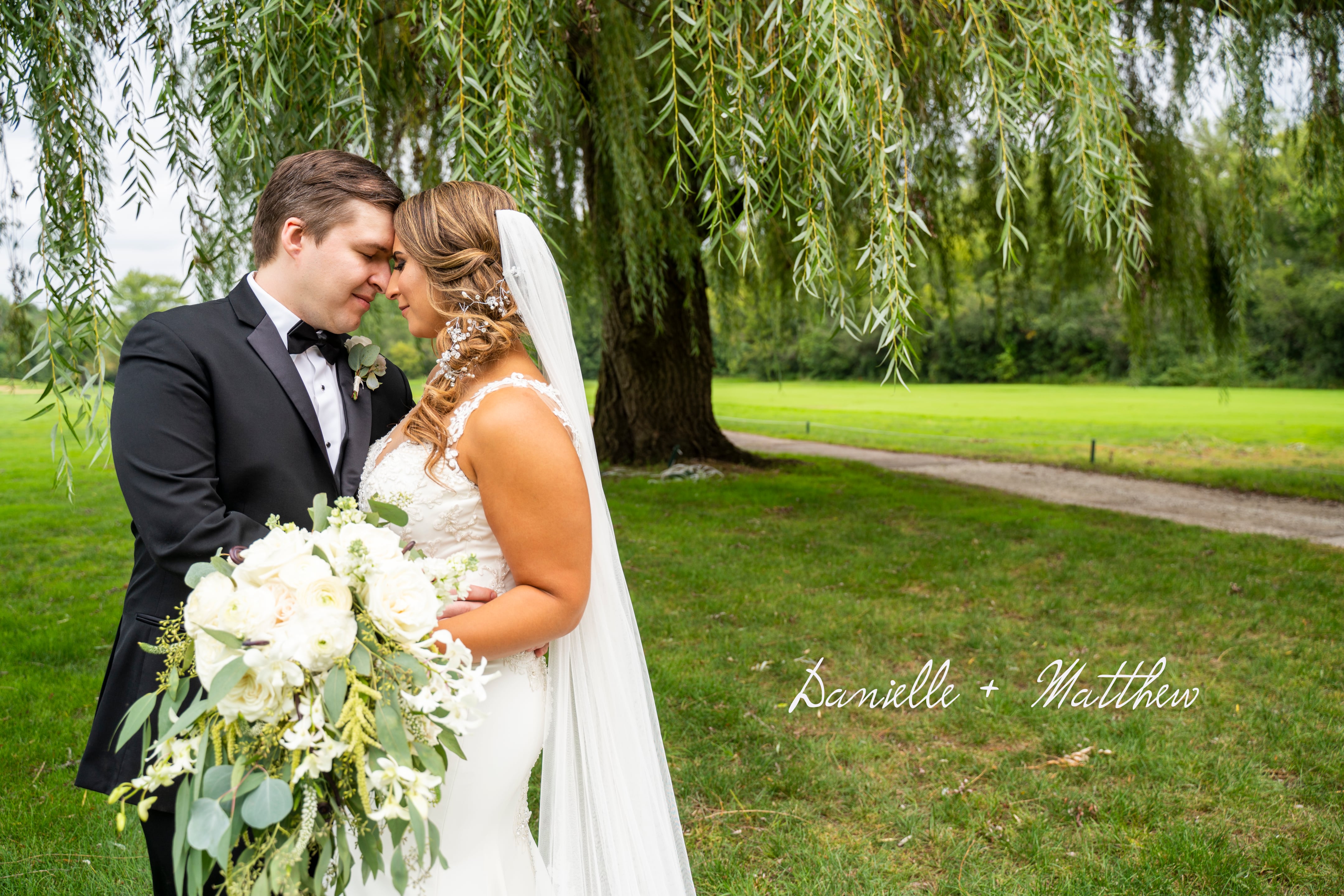 Danielle + Matthew on Vimeo