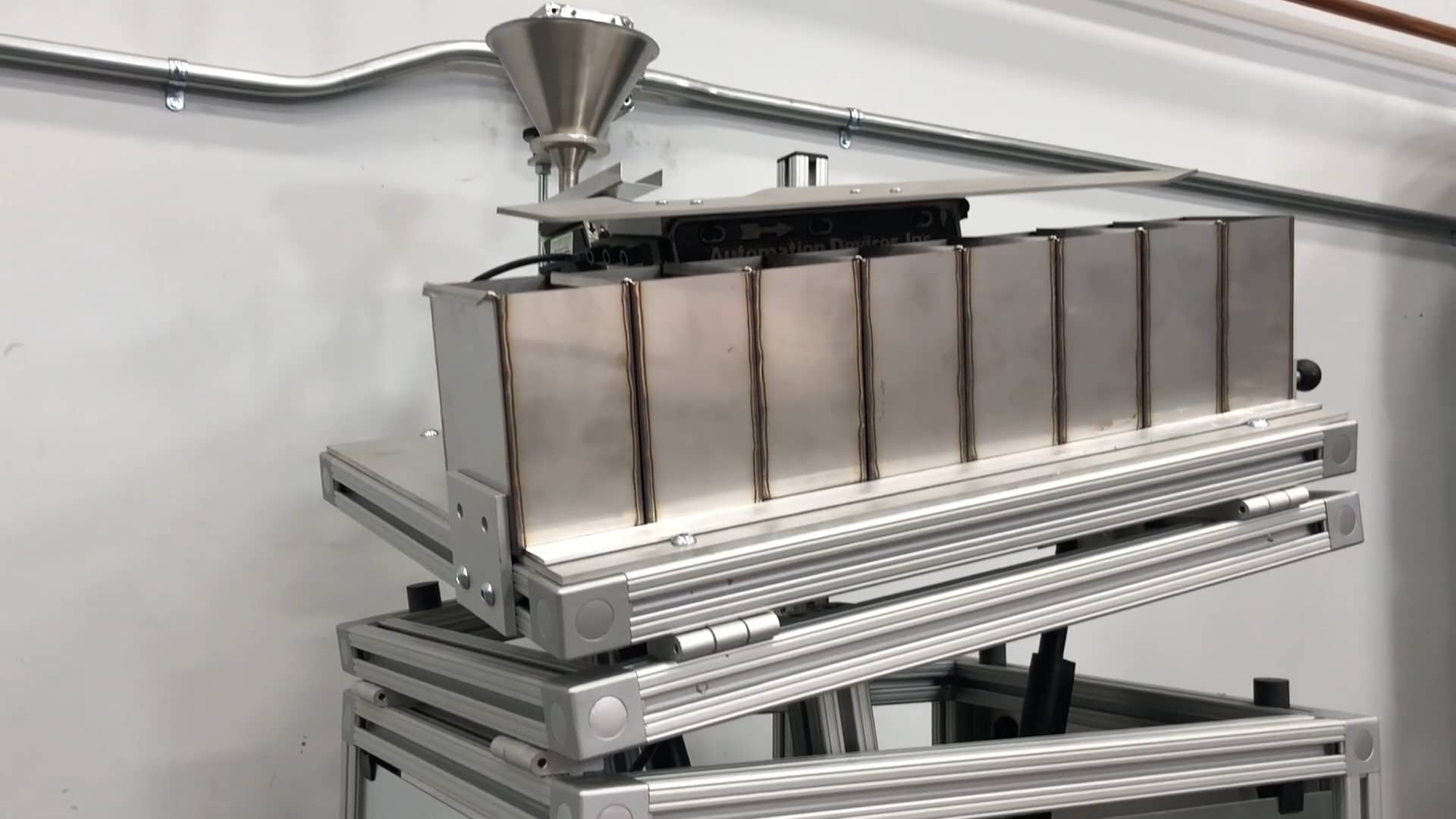 Oscillating Sorter | Ceramic Beads 5 on Vimeo