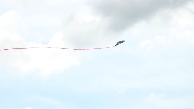 Más de 10 vídeos en HD y 4K gratis de Cometas Volando y Cielo - Pixabay