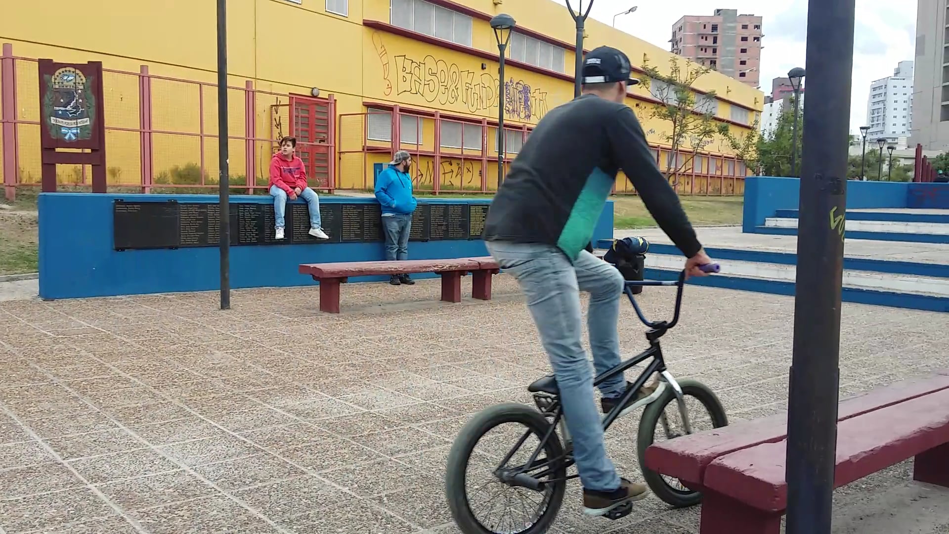 bmx 180 fake whip on Vimeo