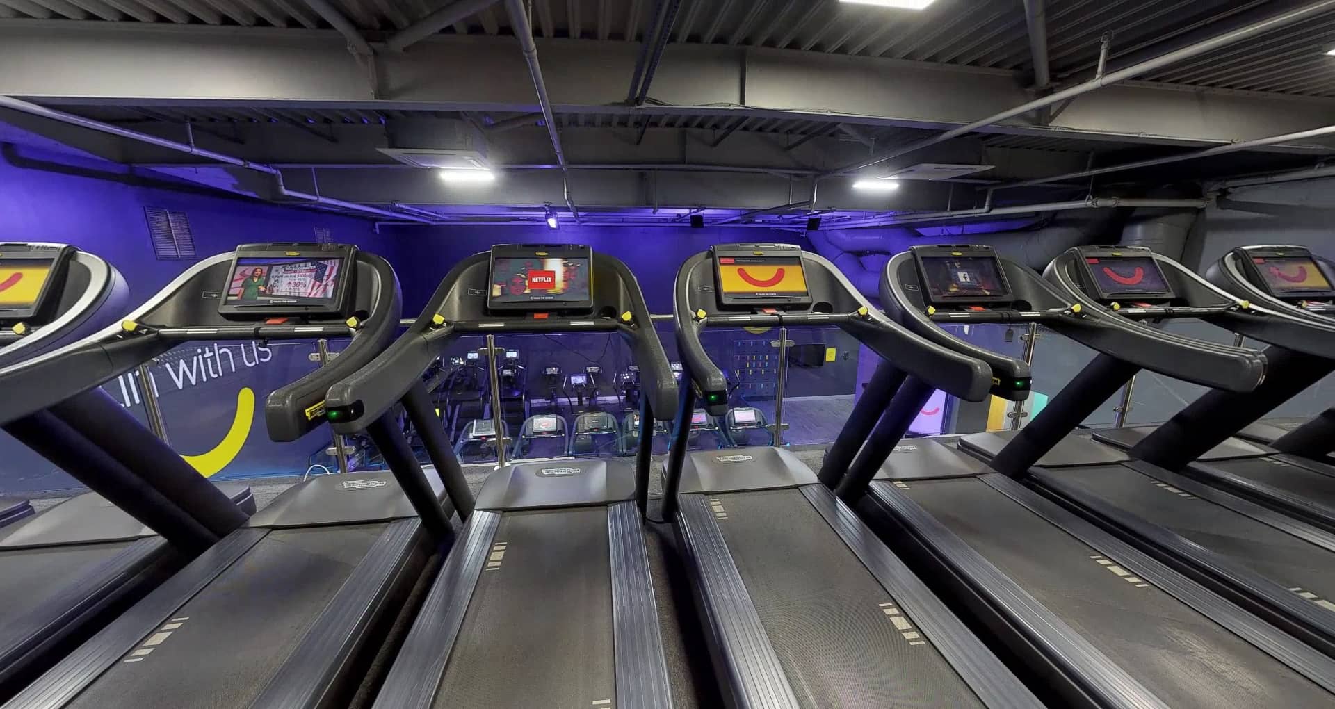 Barnsley Metrodome slideshow walkthrough on Vimeo