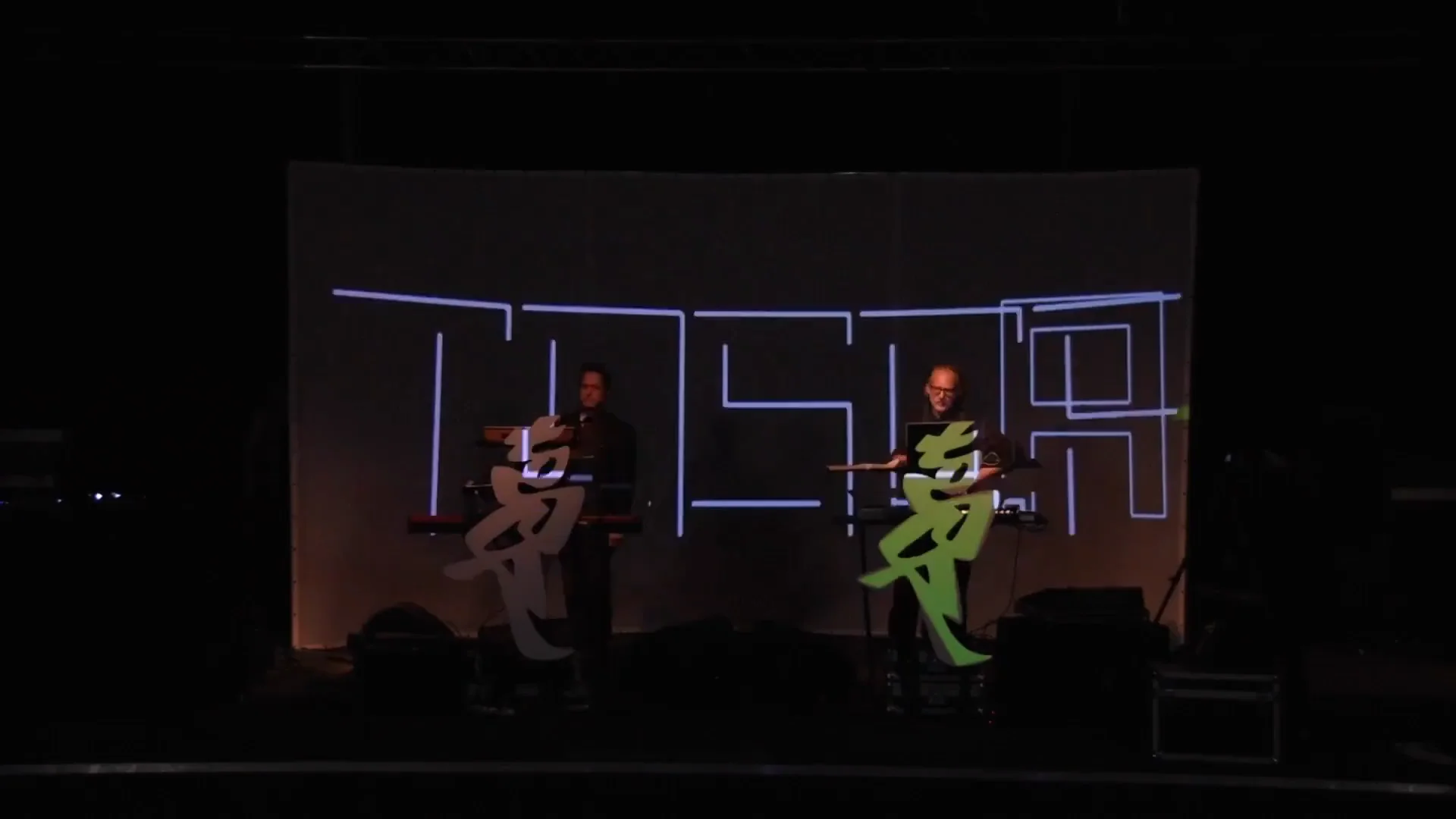 TOSCA / live in Bratislava on Vimeo