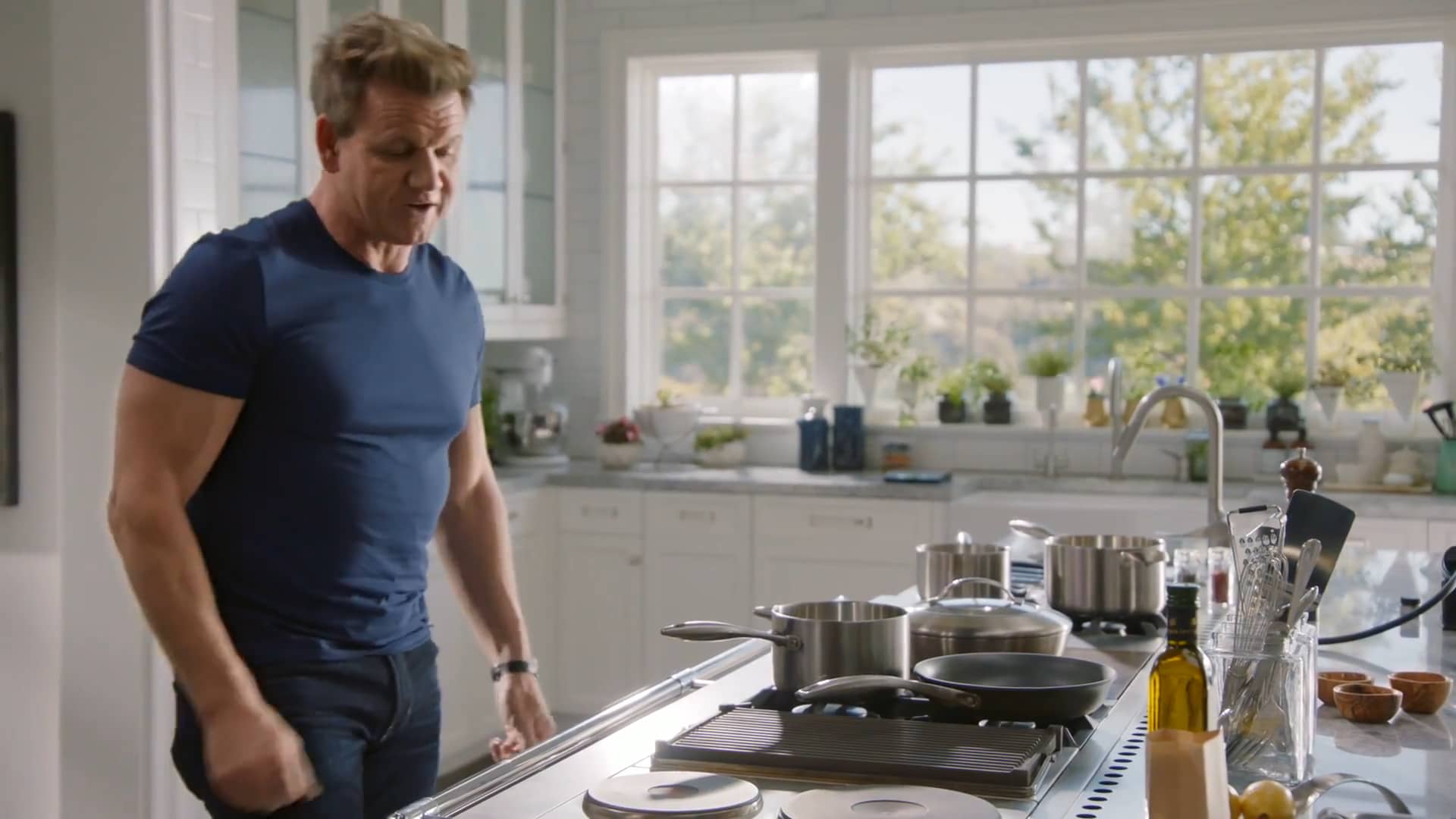 Gordon Ramsay Masterclass Episode 7 _ Kitchen Layout on Vimeo