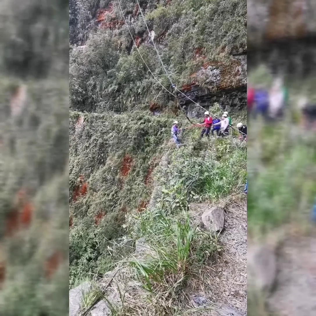 Manchester United @ DHL InMotion - 5db62bcb69337272036726 on Vimeo