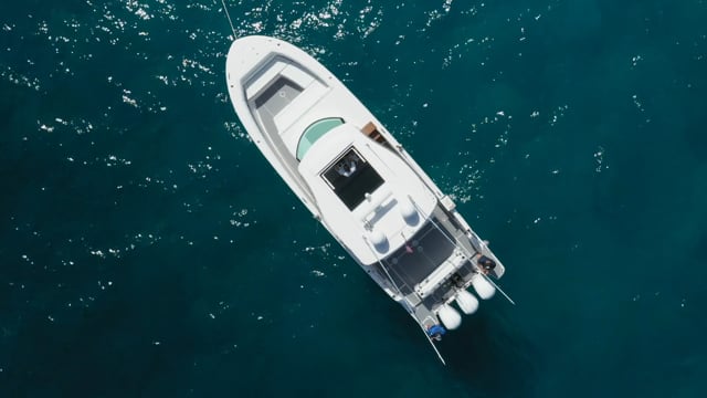 2026 Regal 38 SAV Ultimate - Talley's Pier 77 Marine