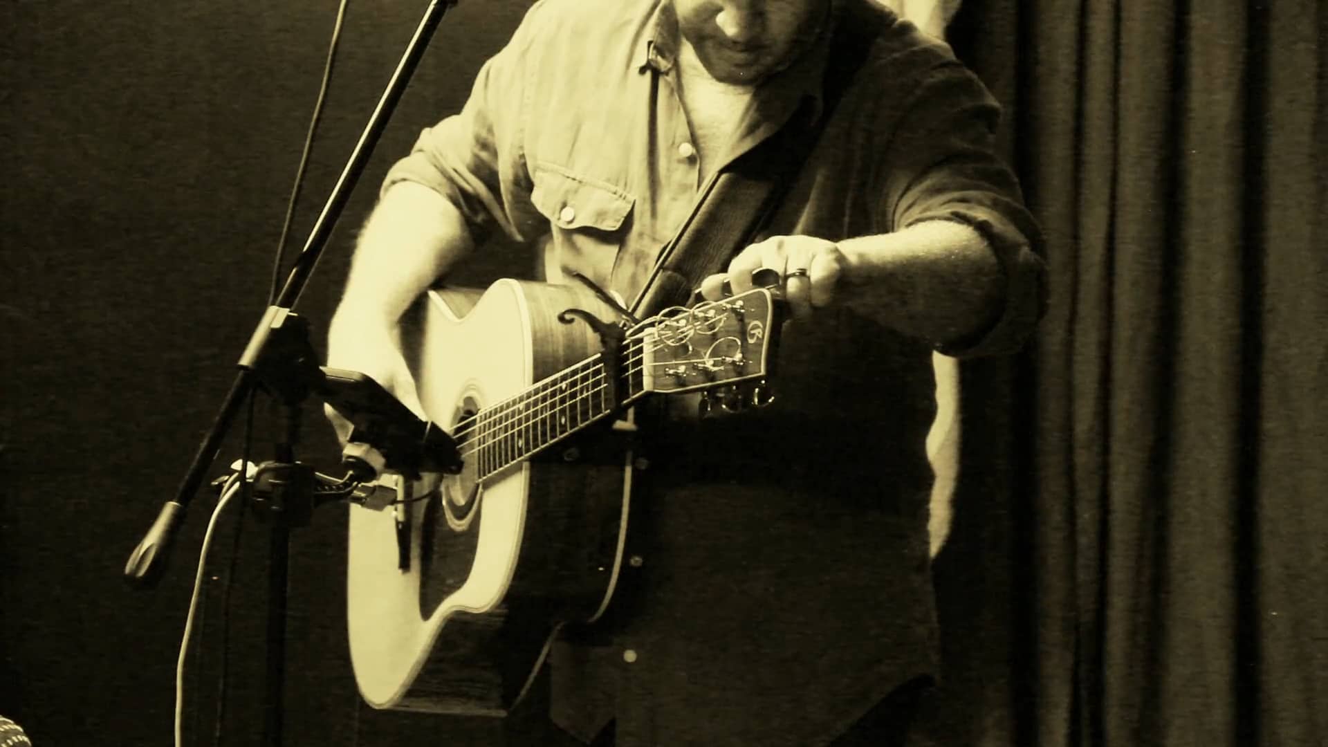 Sam Mullins - Entertainer - Live on Vimeo