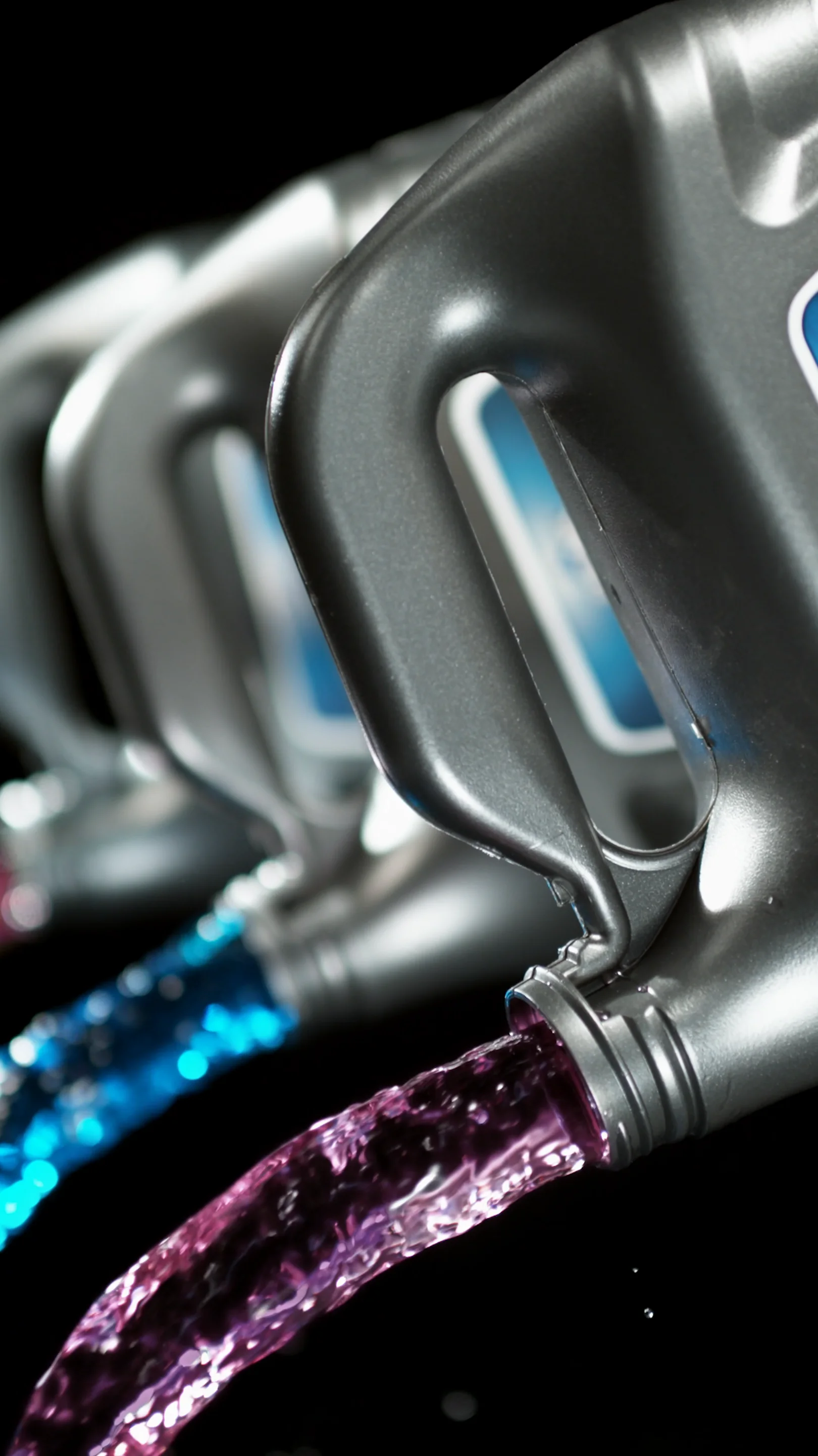 PEAK-0219-MOCO-SOCIAL ADS - PEAK_0219_MOCO_EURO_SOCIAL_9-16_01 on Vimeo