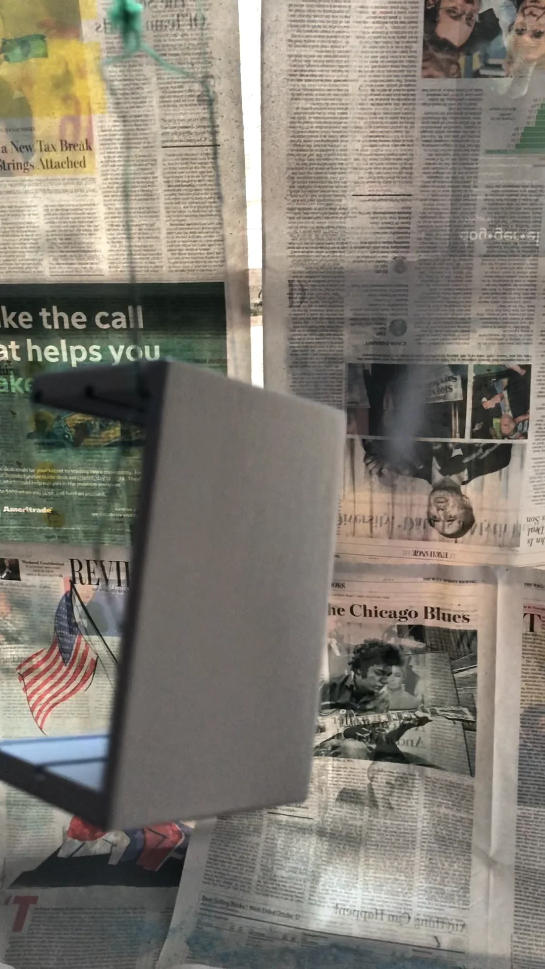 Bookshelf Fuzz Drying (primed) on Vimeo