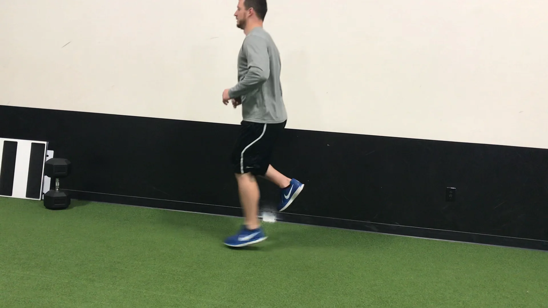 One leg Hop Forward &Back on Vimeo