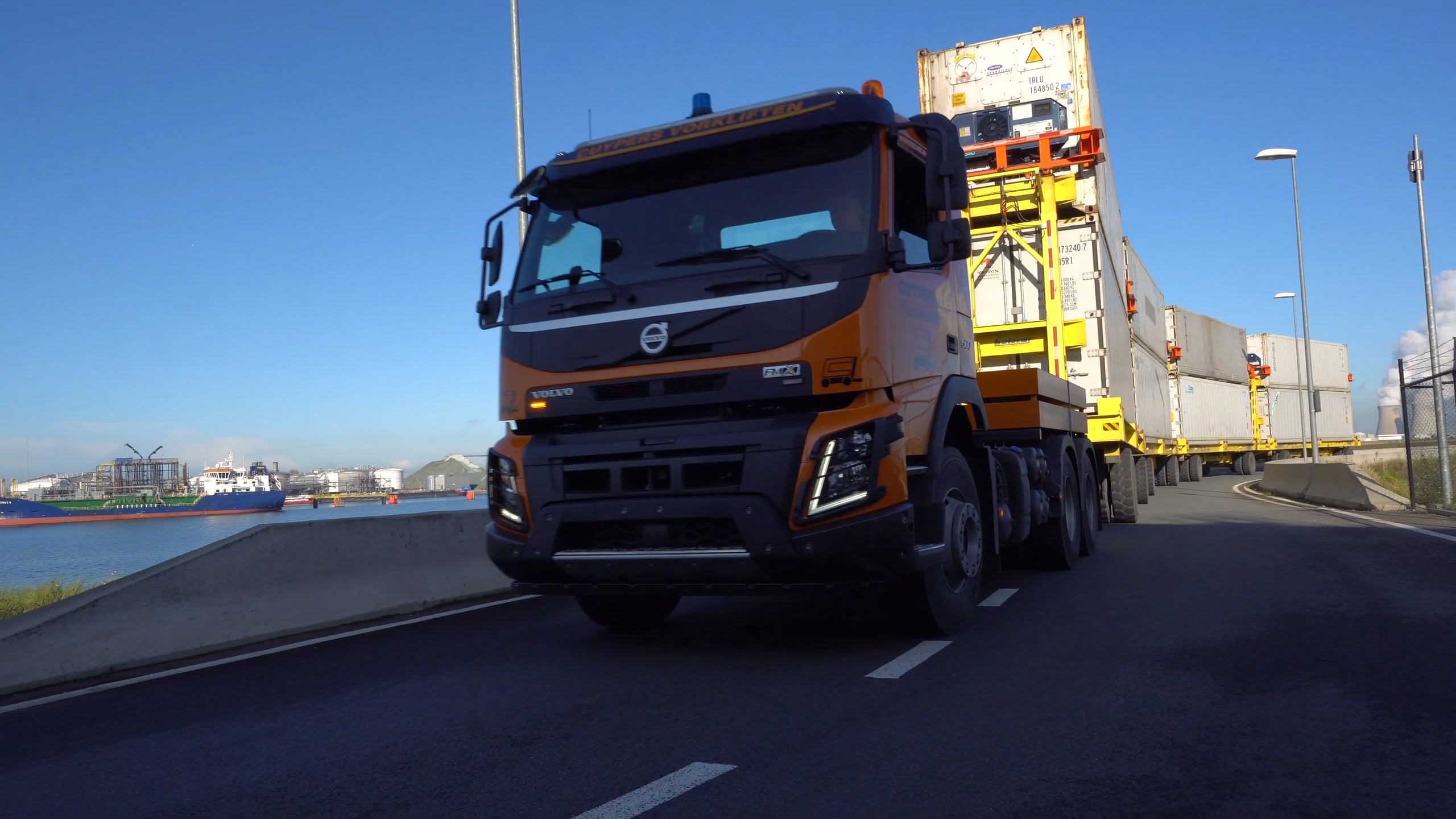 Custom build Volvo Truck on Vimeo