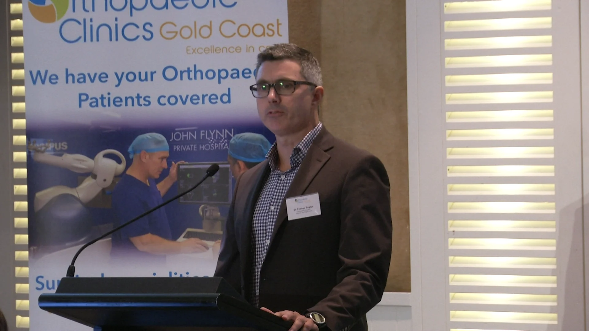 Degenerative shoulder conditions with Dr Fraser Taylor on Vimeo