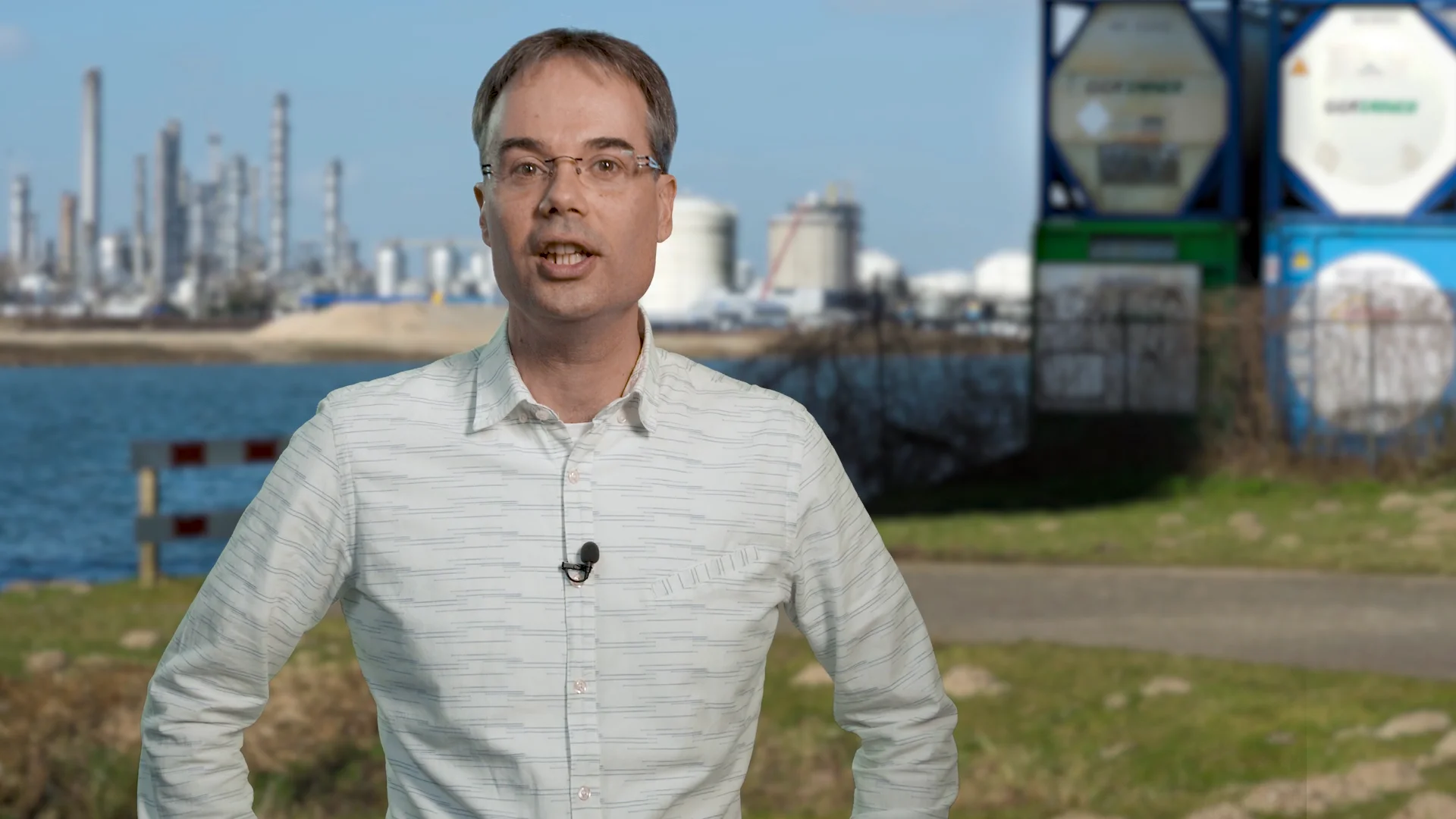 Webcollege Vergunningverlening voor complexe bedrijven on Vimeo