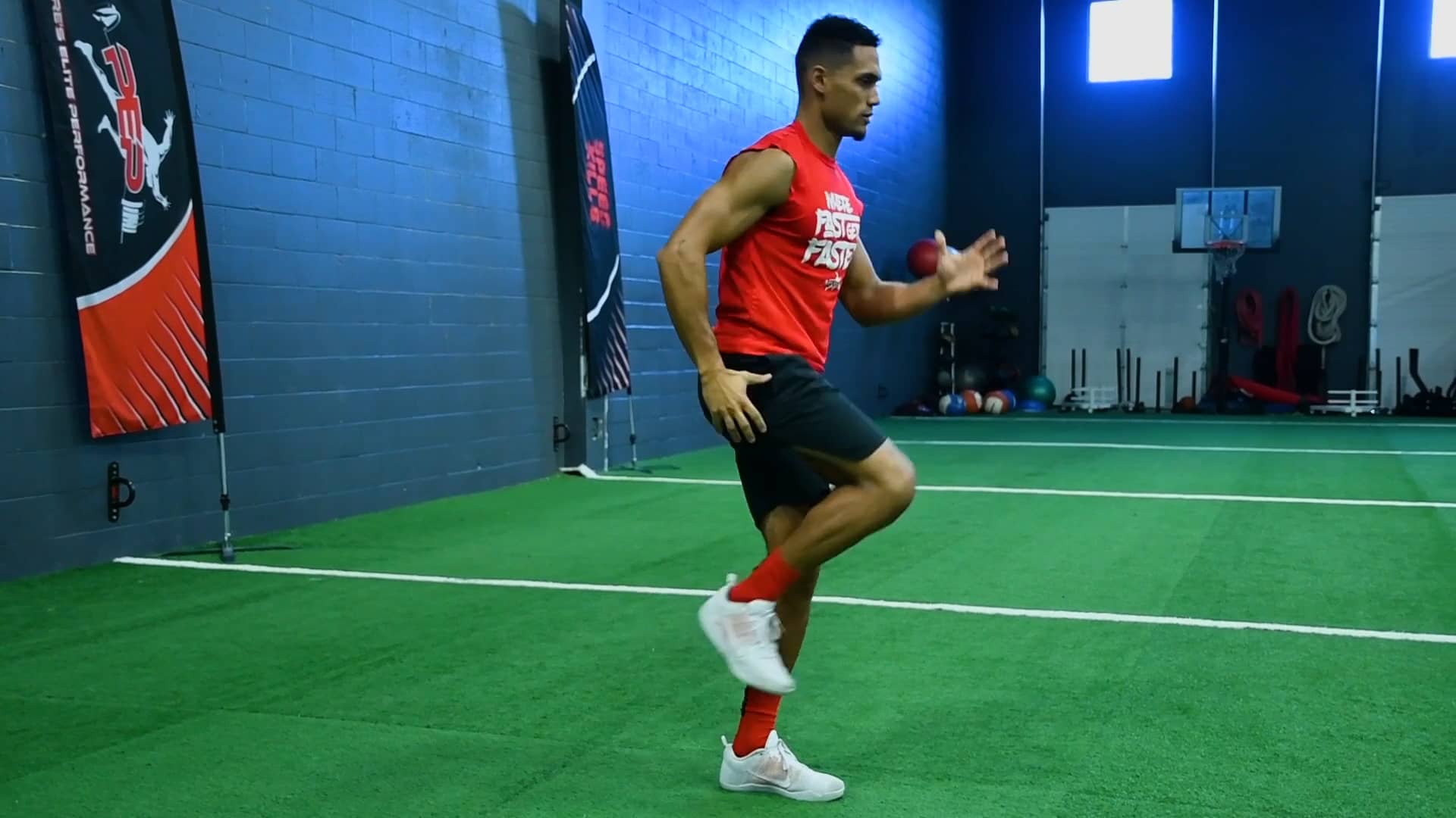 Superman to Sprinter Knee Drive on Vimeo