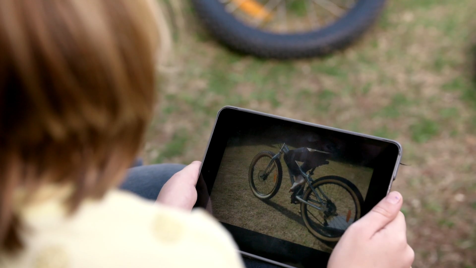 Digital technology and physical activity: tips for families on Vimeo