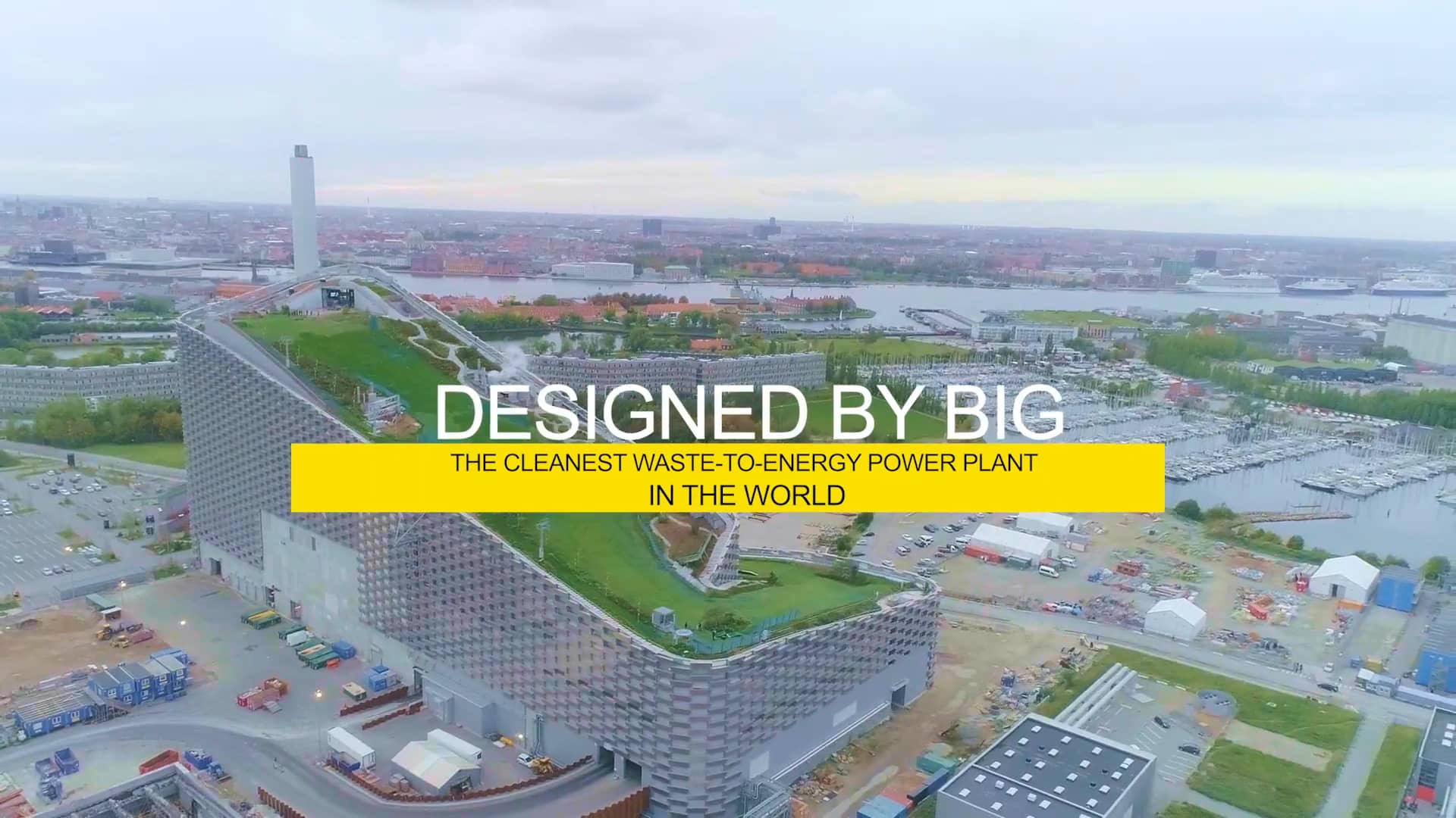 Neveplast Ski Slope @Copenhill in Copenaghen on Vimeo