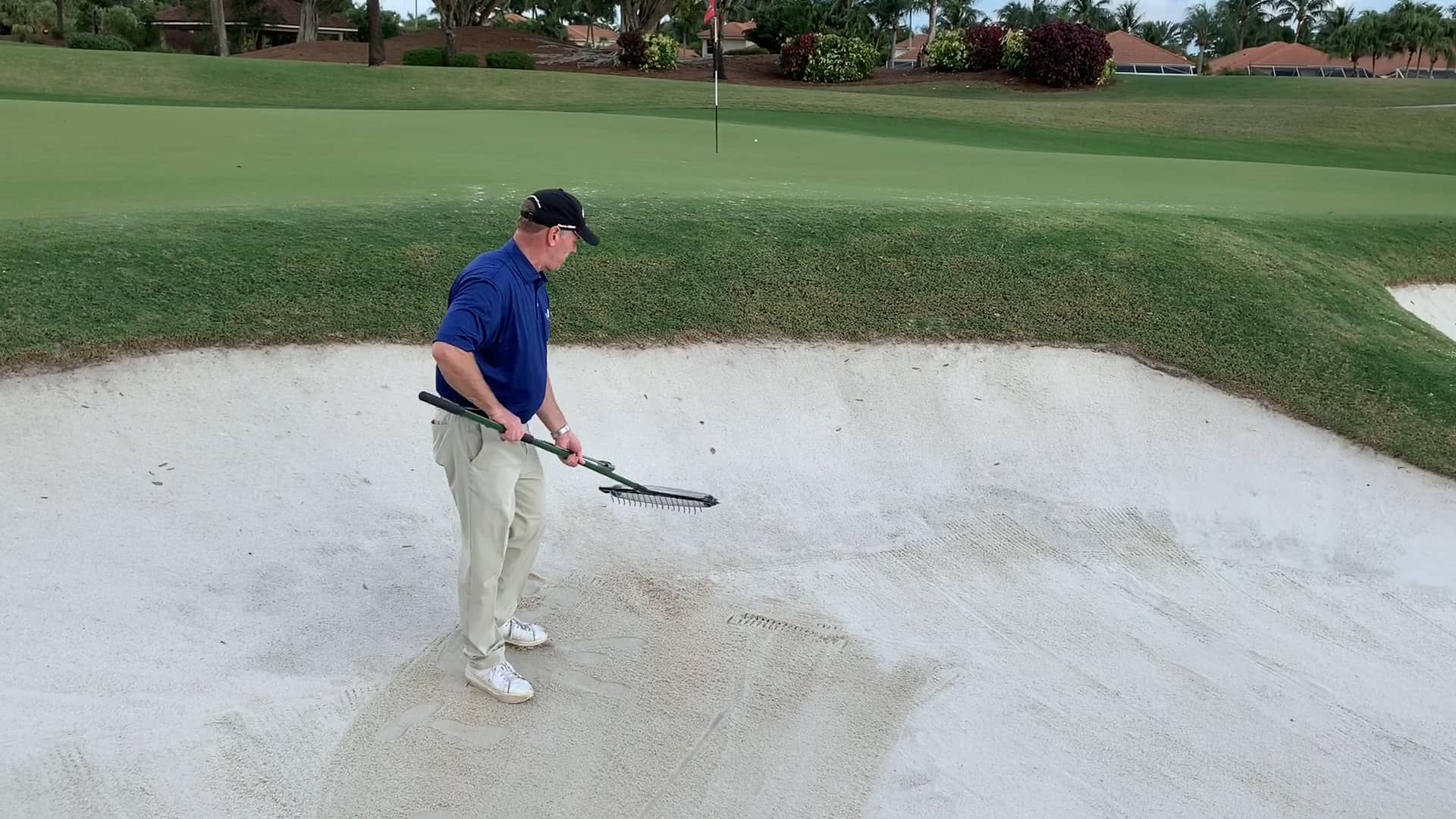 Bunker Wizard On-Course bunker rake demo on Vimeo