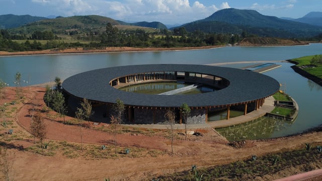 Social building on an artificial lake, Mexico (+VIDEO) – Amusement Logic