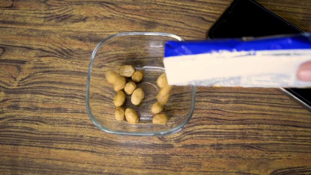 Peanuts Japanese Snak - Free video on Pixabay