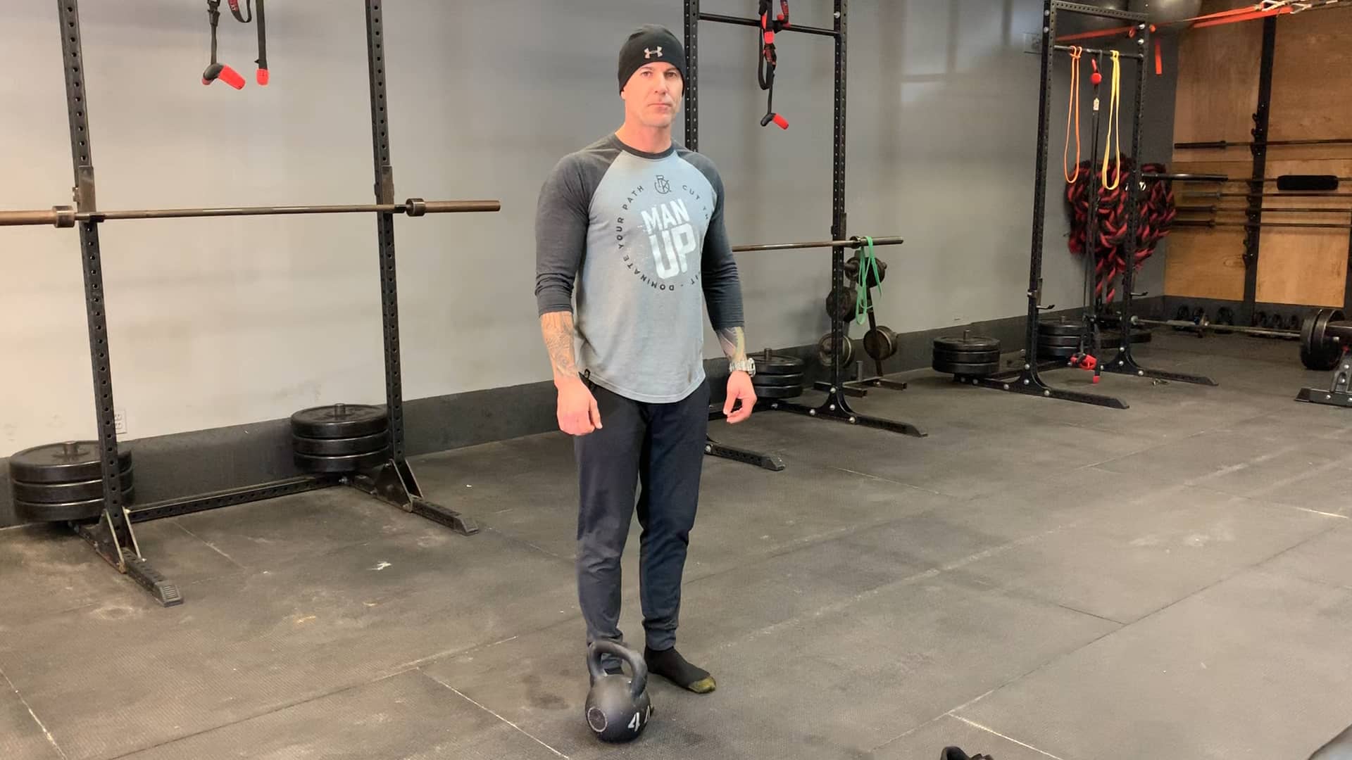 How to do a 1 Arm 1 Leg RDL on Vimeo