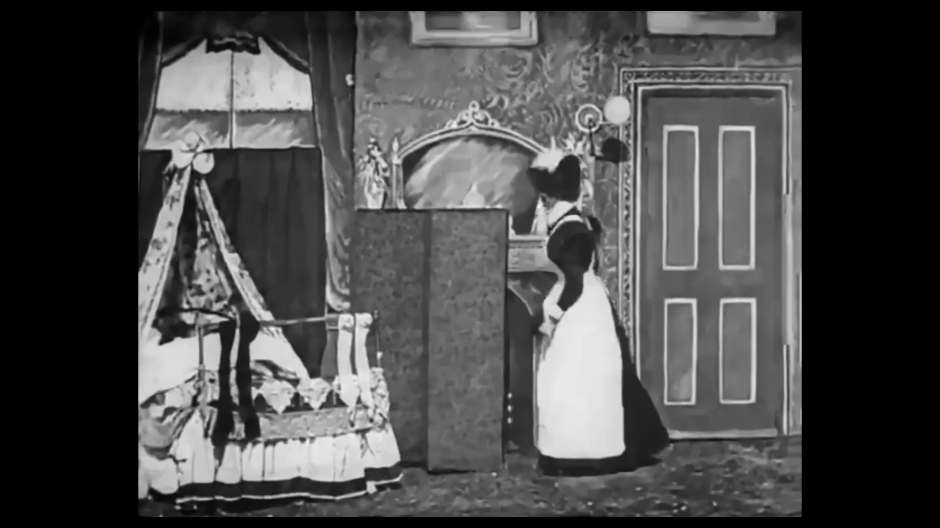 Santa Claus 1898 - Colorized with AI and Restored. The First Christmas ...