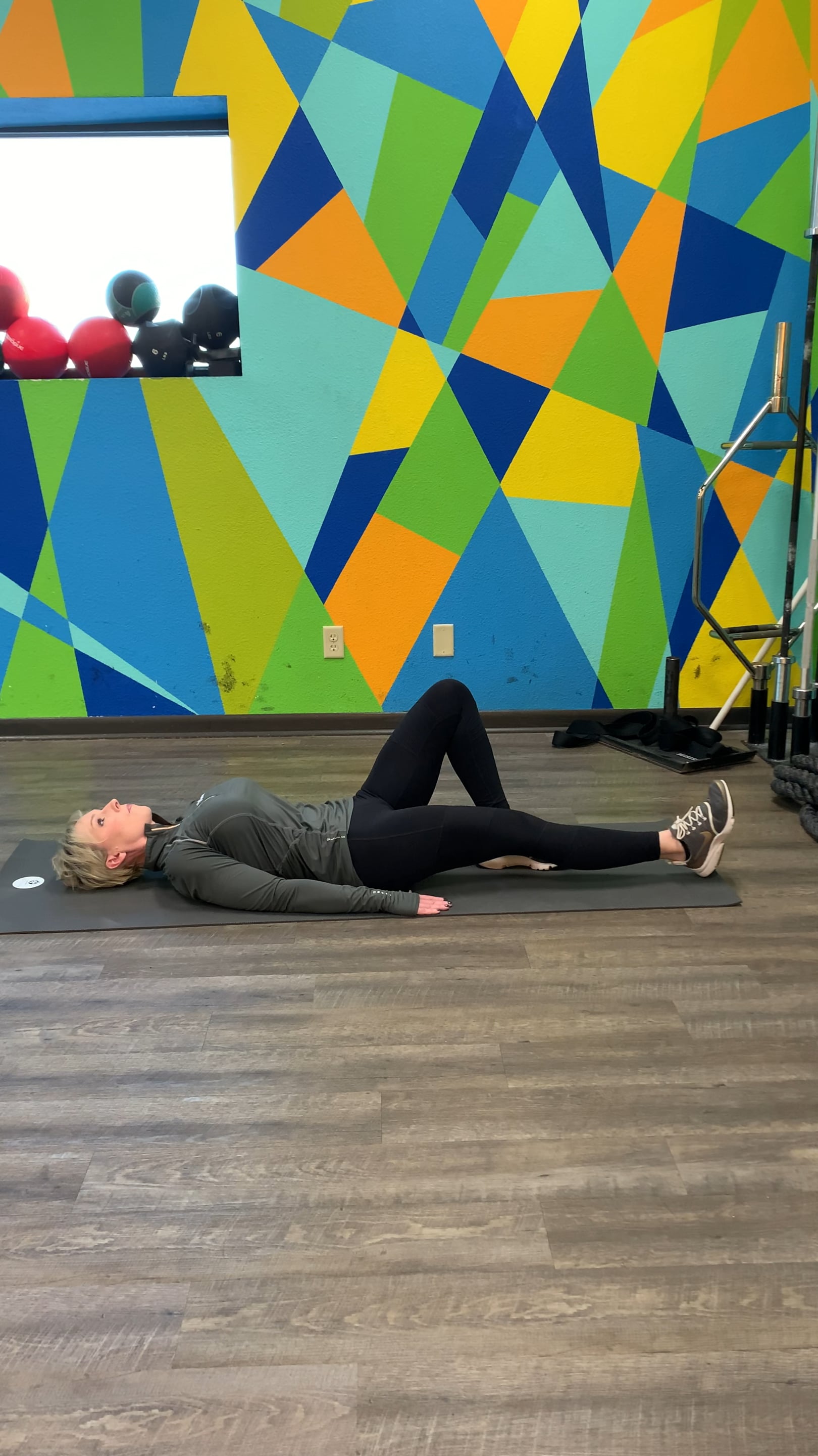 Supine SL hip flexion on Vimeo