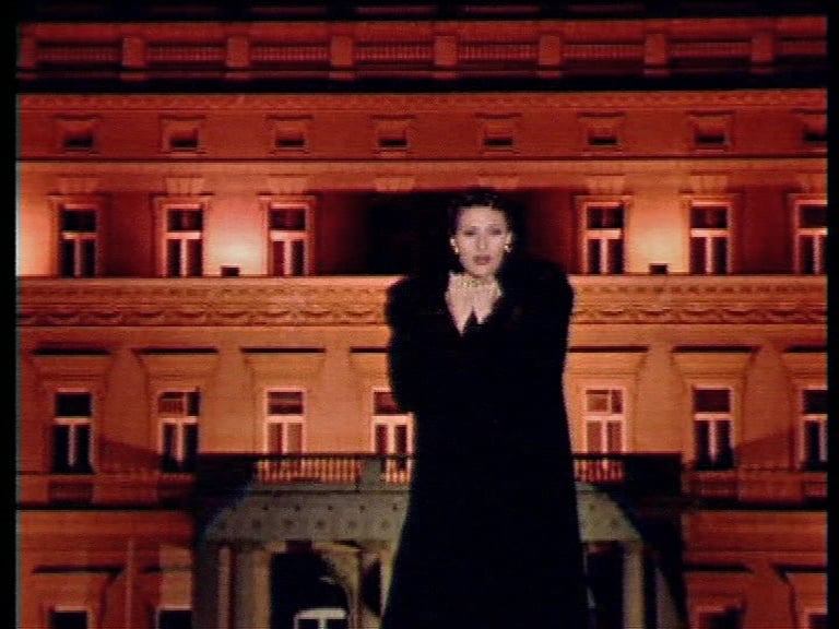 Ceca_Beograd_43.mov on Vimeo