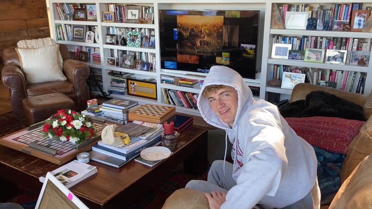 Holiday VLOG on Vimeo