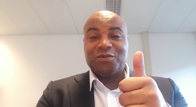 Pascal Frederik Video review over SollVision on Vimeo