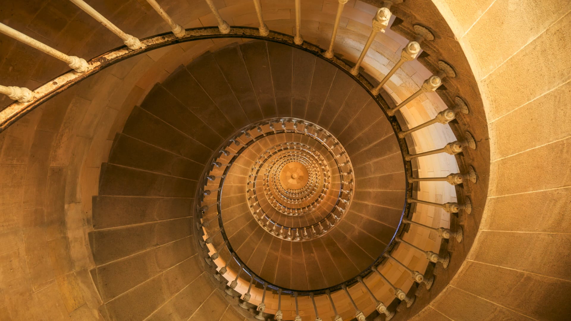 HGTV_IDENT_GLAM_15s on Vimeo