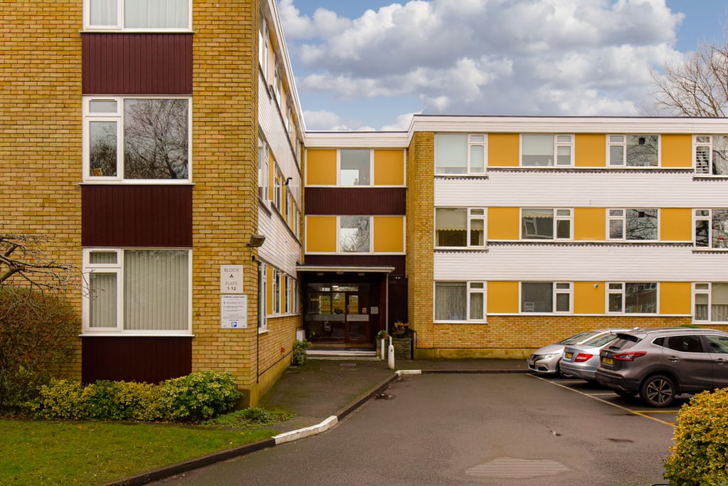 Sandown Lodge, Avenue Road, Epsom - The Personal Agent on Vimeo