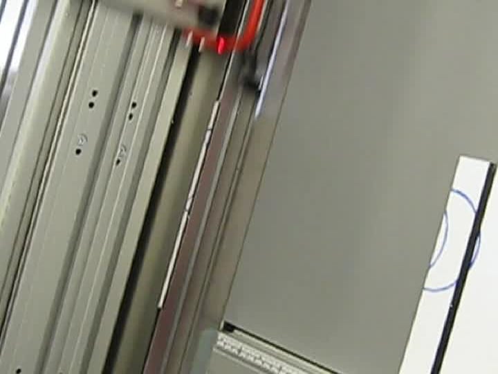 Crest Contrail 320 - Dibond scoring and cutting1 on Vimeo