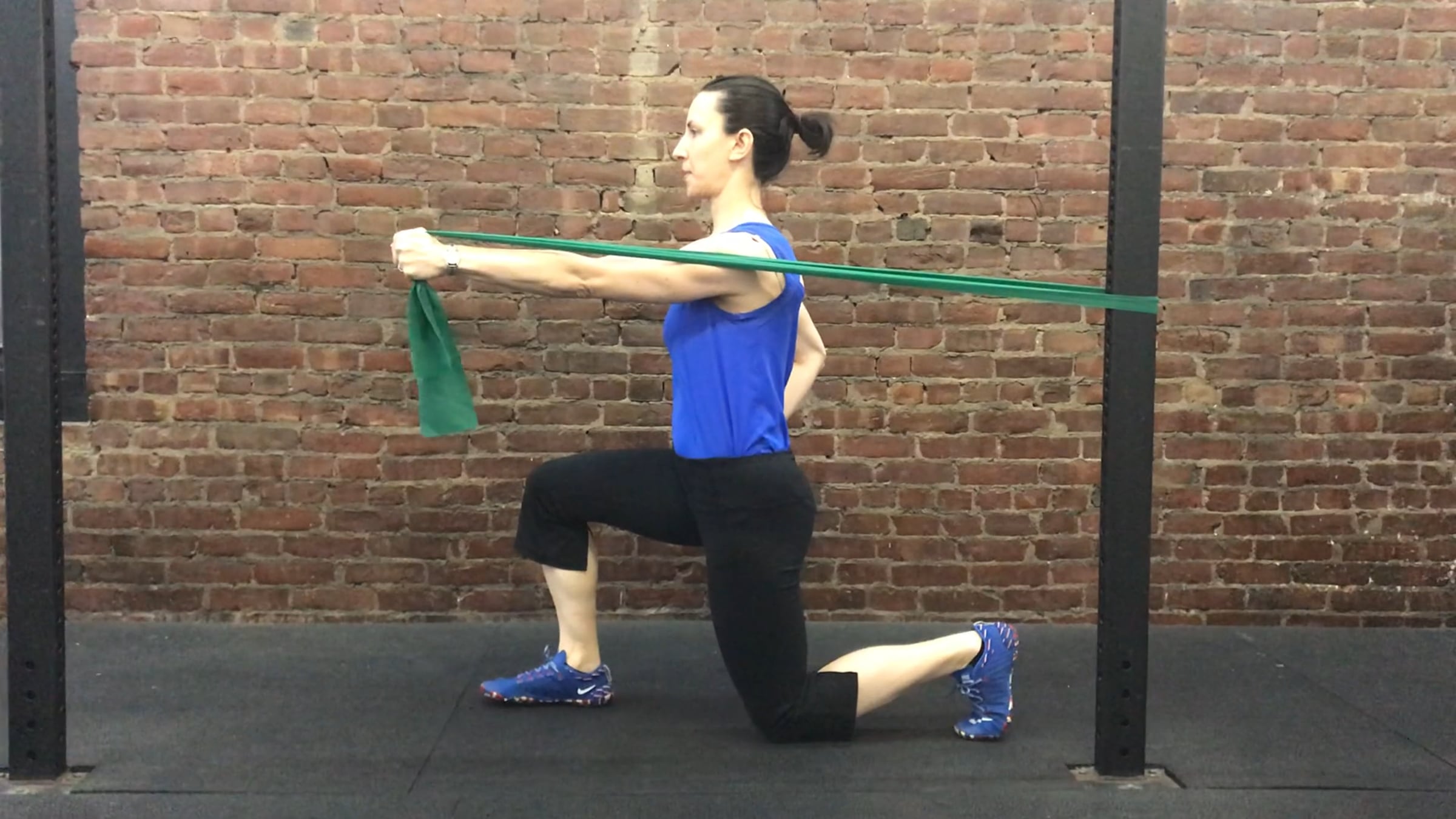 Half Kneeling Horizontal Single Arm Press