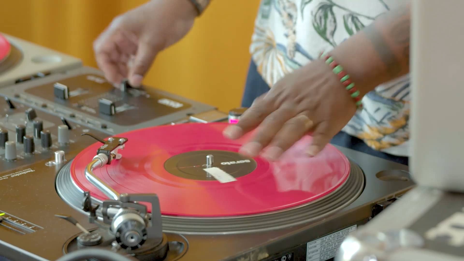 “Hip Hop Hooray” Demonstration on Vimeo